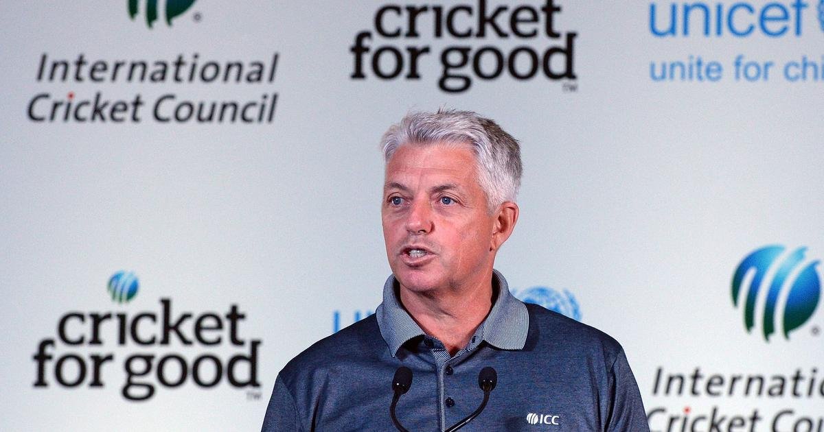 CRICKET LIFE: Former ICC CEO Richardson Defends Using Boundaries to ...